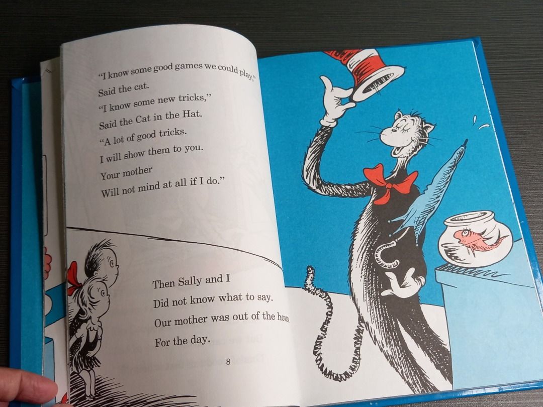 The Cat In The Hat by Dr. Seuss (I Can Read It All By Myself Beginner ...