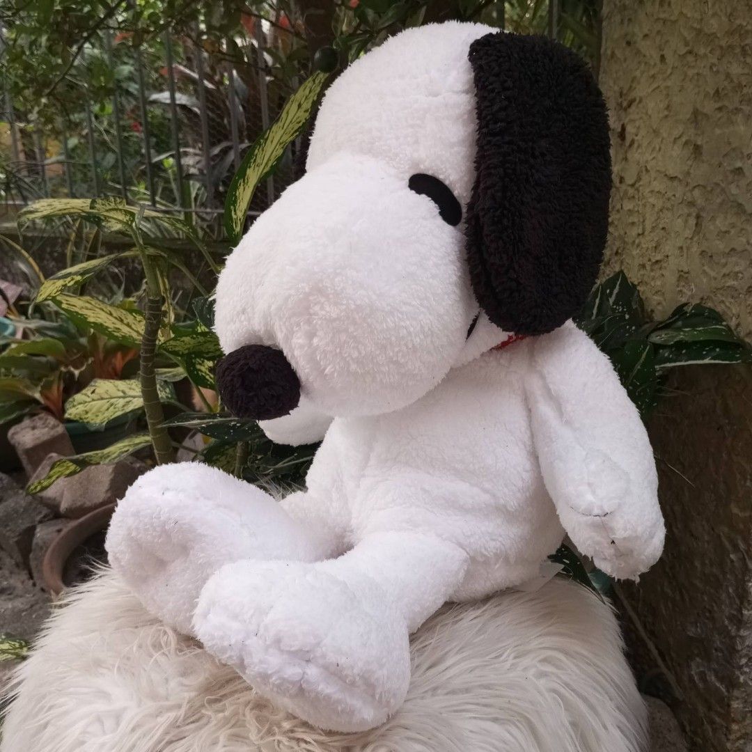 Universal Studios Japan SNOOPY Peanuts Huggable Plush Toy, Hobbies ...