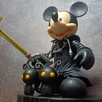 Action Figure Disney Game Kingdom Hearts Character King Mickey Mouse ...