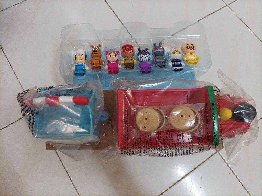 Anpanman First House Doll Set, SL Man and 8 Friends New, Babies & Kids ...