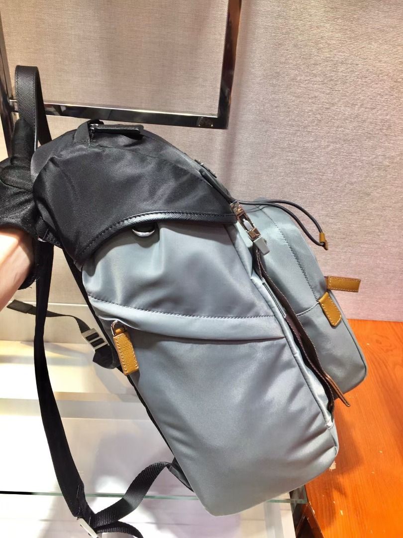 Backpack with the latest color scheme for ammonia condensation, Men's ...