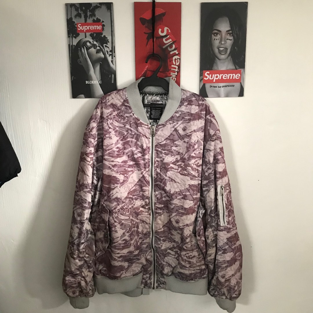 BOMBER CAMOU, Men's Fashion, Coats, Jackets and Outerwear on Carousell