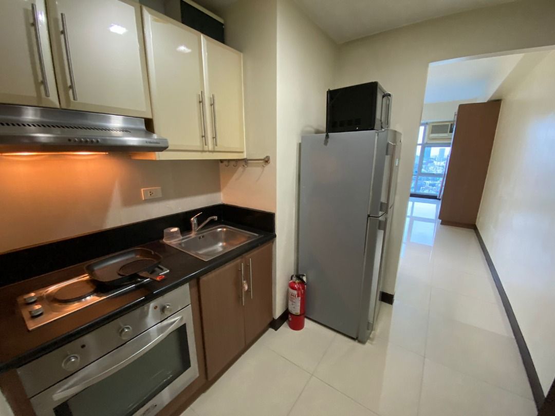 **buyer only**as is where is condition studio unit in Greenbelt Madison ...