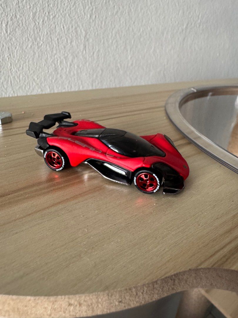 Hotwheels rubber wheel swap, unrivet, Hobbies & Toys, Toys & Games on ...