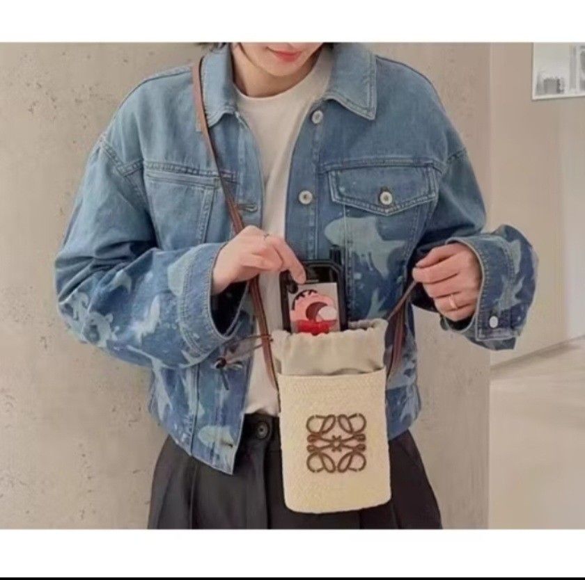 JAPAN MAGAZINE APPENDIX STRAW SLING BAG - FREEBIE GIFT ITEM - SIZE 21 x ...