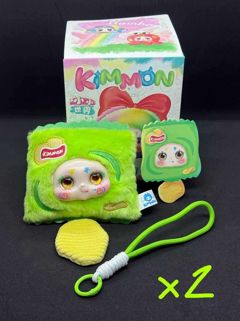 Kimmon V10 Small World Dream Creature Earphone Bag, Hobbies & Toys ...