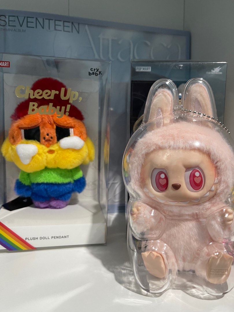 Labubu V2 Dada Set, Hobbies & Toys, Toys & Games on Carousell