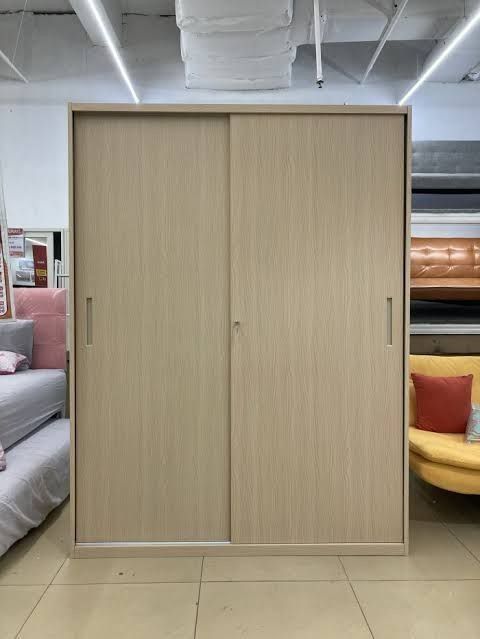 Lemari Pakaian Sliding Bahan Full Metal, Perabotan Rumah di Carousell