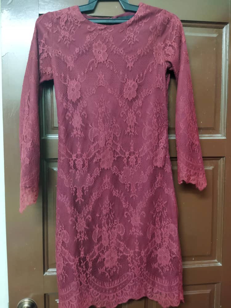 Leonie kurung, Women's Fashion, Muslimah Fashion, Baju Kurung & sets on Carousell