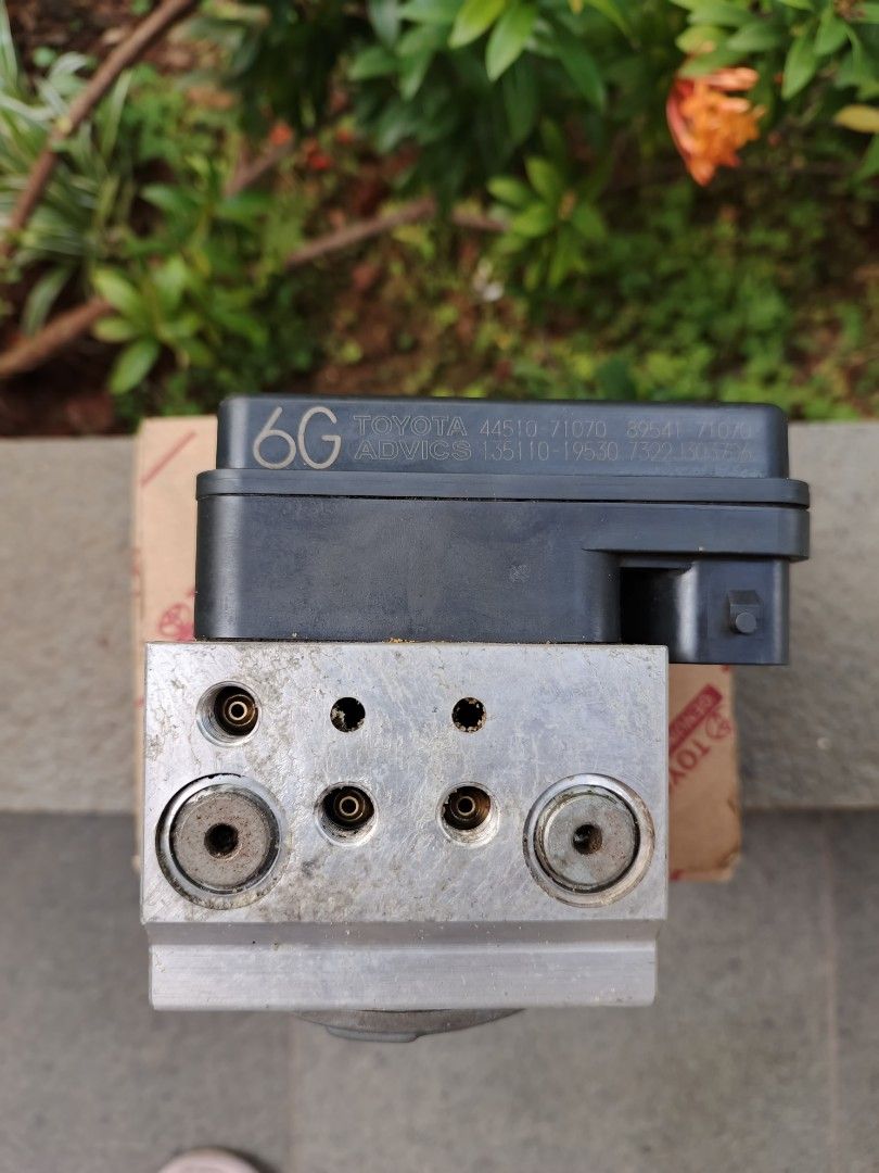 Modul ABS Toyota Innova Old 2005 - 2015 6G, Aksesoris Mobil di Carousell