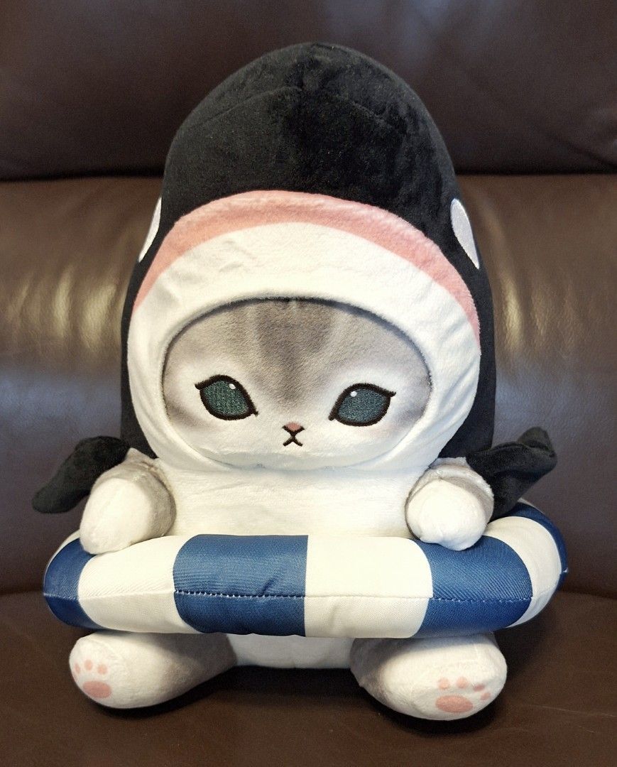 「日本夾」「日本直送」Mofusand鯨魚 (10吋), 興趣及遊戲, 玩具 & 遊戲類 - Carousell