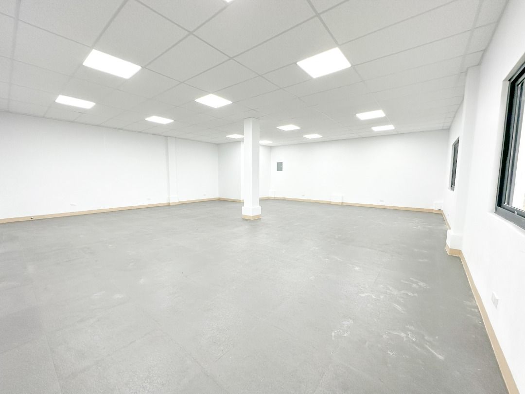 NEWLY BUILT 86 sqm Laguna Ground floor Office Warehouse Space for Rent ...