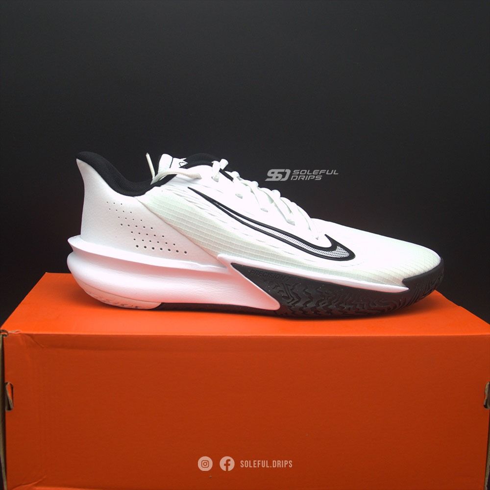 Nike Percision 7 - White Black - US 9, 12, 13, Men's Fashion, Footwear ...