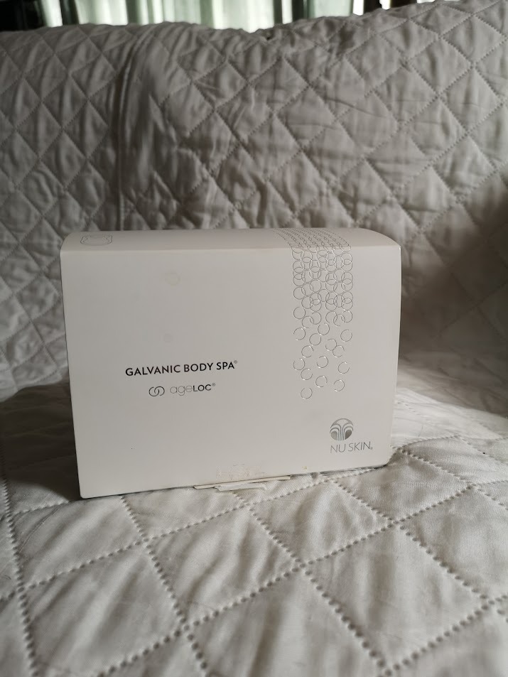 Nu Skin Body Galvanic Spa, Beauty & Personal Care, Bath & Body, Body ...