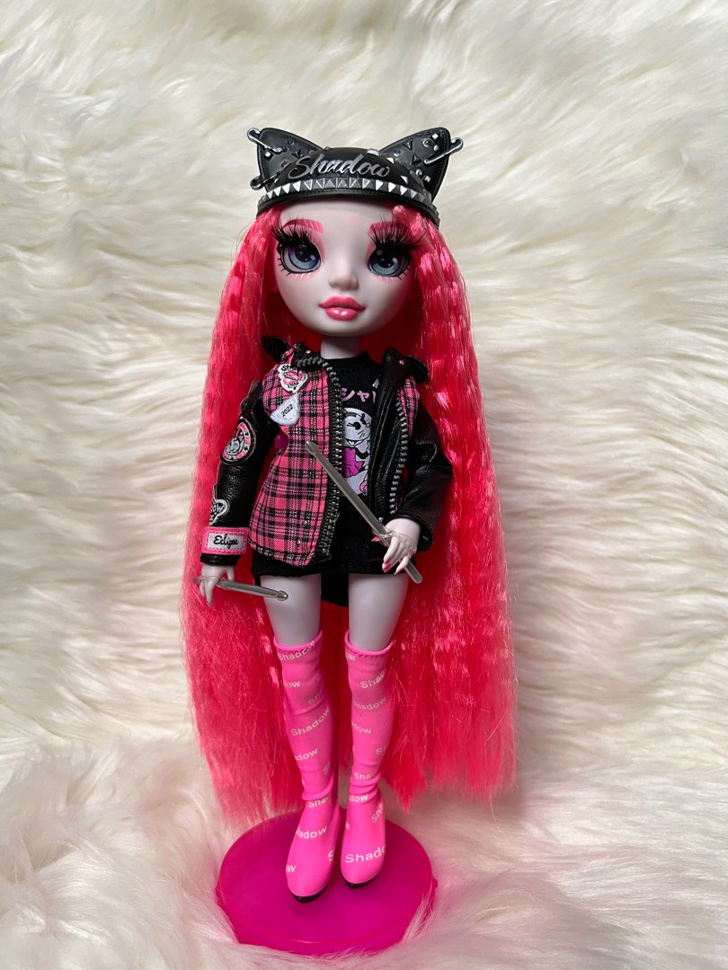 RAINBOW HIGH / NEON SHADOW HIGH - Mara Pinkett, Hobbies & Toys, Toys ...