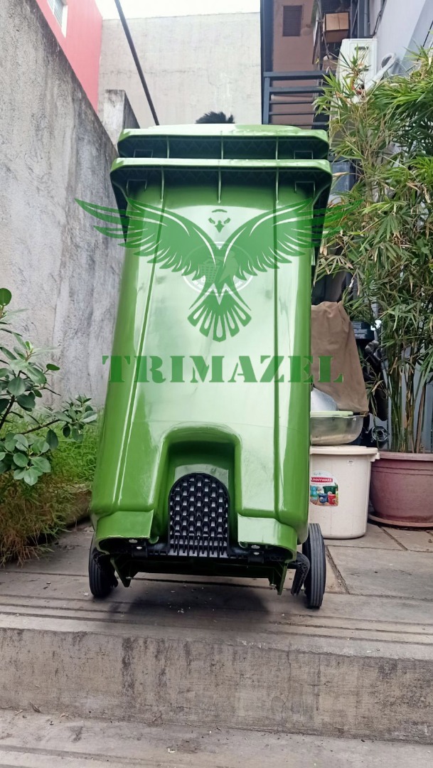 ROLLING TRASH BIN, Furniture & Home Living, Cleaning & Homecare ...