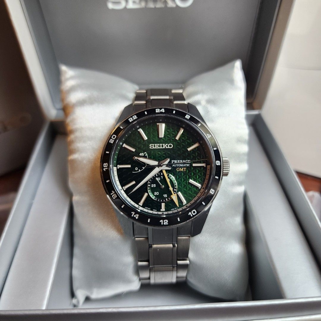 Seiko Presage Sharp Edge GMT Green Dial SPB219, Men's Fashion, Watches ...
