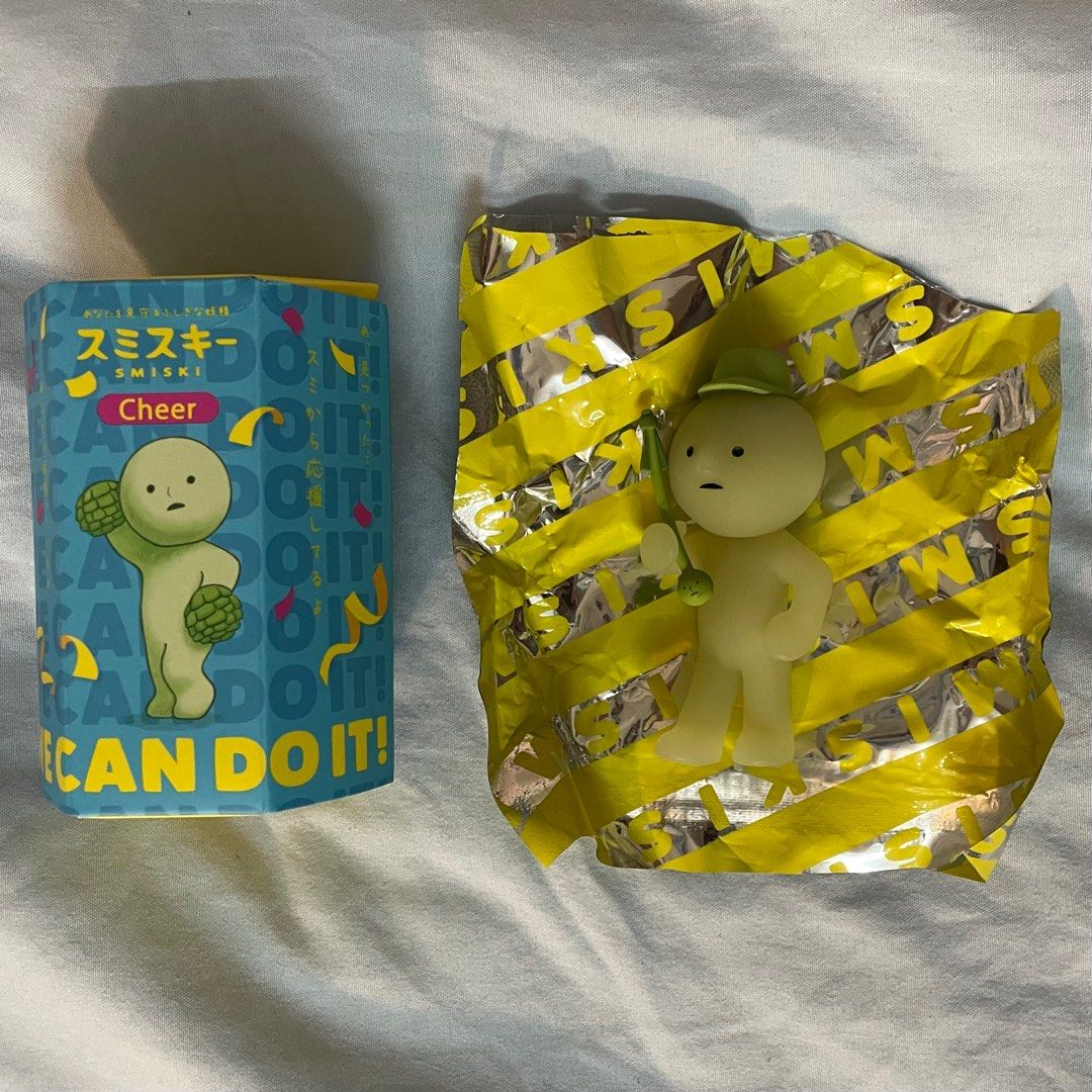 Authentic Smiski Cheer Series - Smiski Marching (Tags: Sonny Angels ...