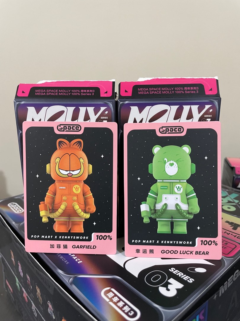 Space Molly Garfield and Good Luck Bear, Hobbies & Toys, Toys & Games ...