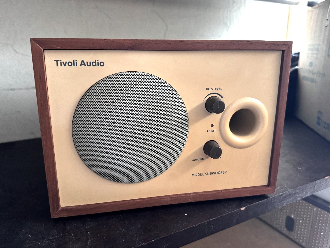 Tivoli audio model subwoofer 座枱音響喇叭, 音響器材, Soundbar、揚聲器、藍牙喇叭、耳擴 - Carousell