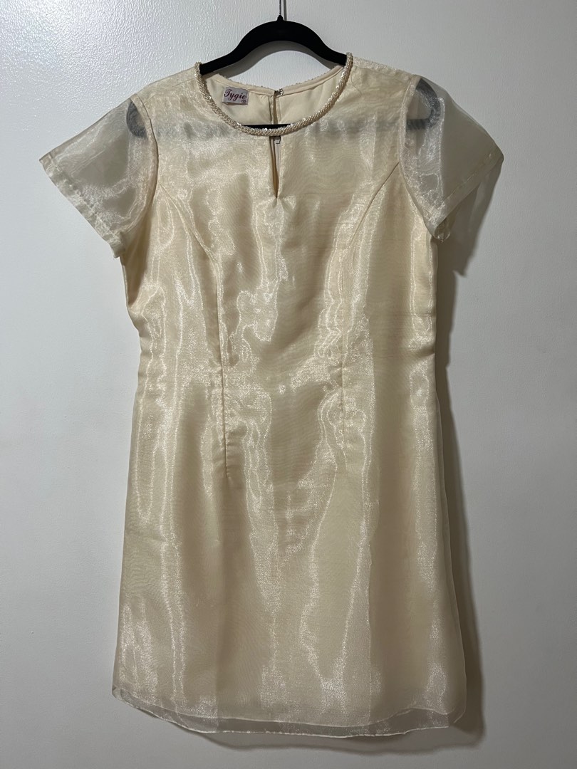 Tygie Short Sleeve Modern Filipiniana Barong, Women's Fashion, Dresses ...