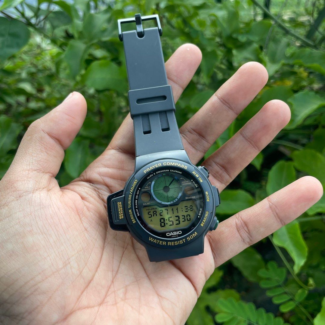 Vintage Casio Prayer Compass aka Jam tok Guru, Men's Fashion, Watches ...