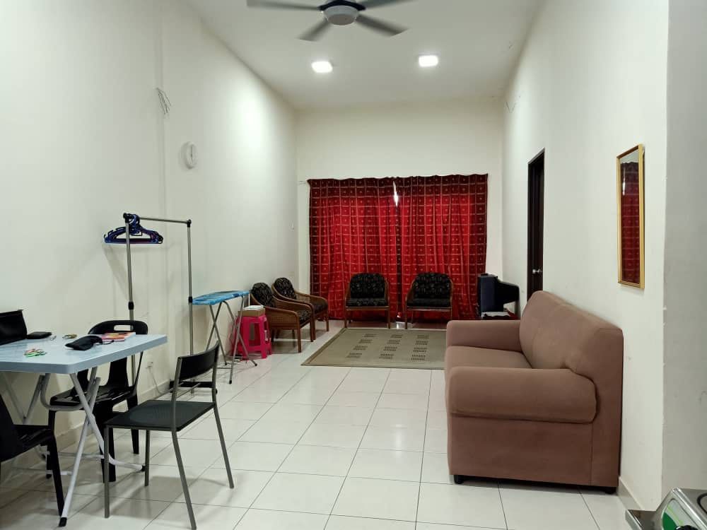 Warnasari Apartment Puncak Alam, Property, For Sale on Carousell