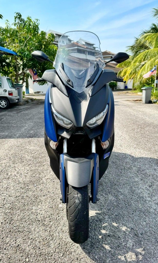 YAMAHA XMAX 250 V1, Motorbikes on Carousell