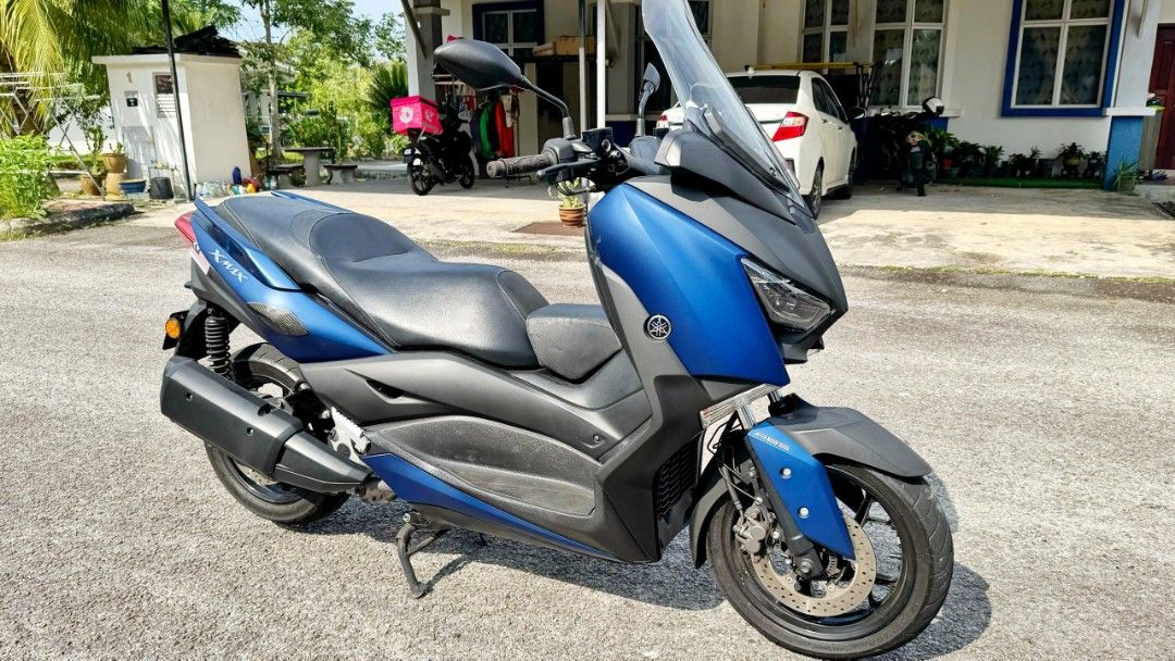 YAMAHA XMAX 250 V1, Motorbikes on Carousell
