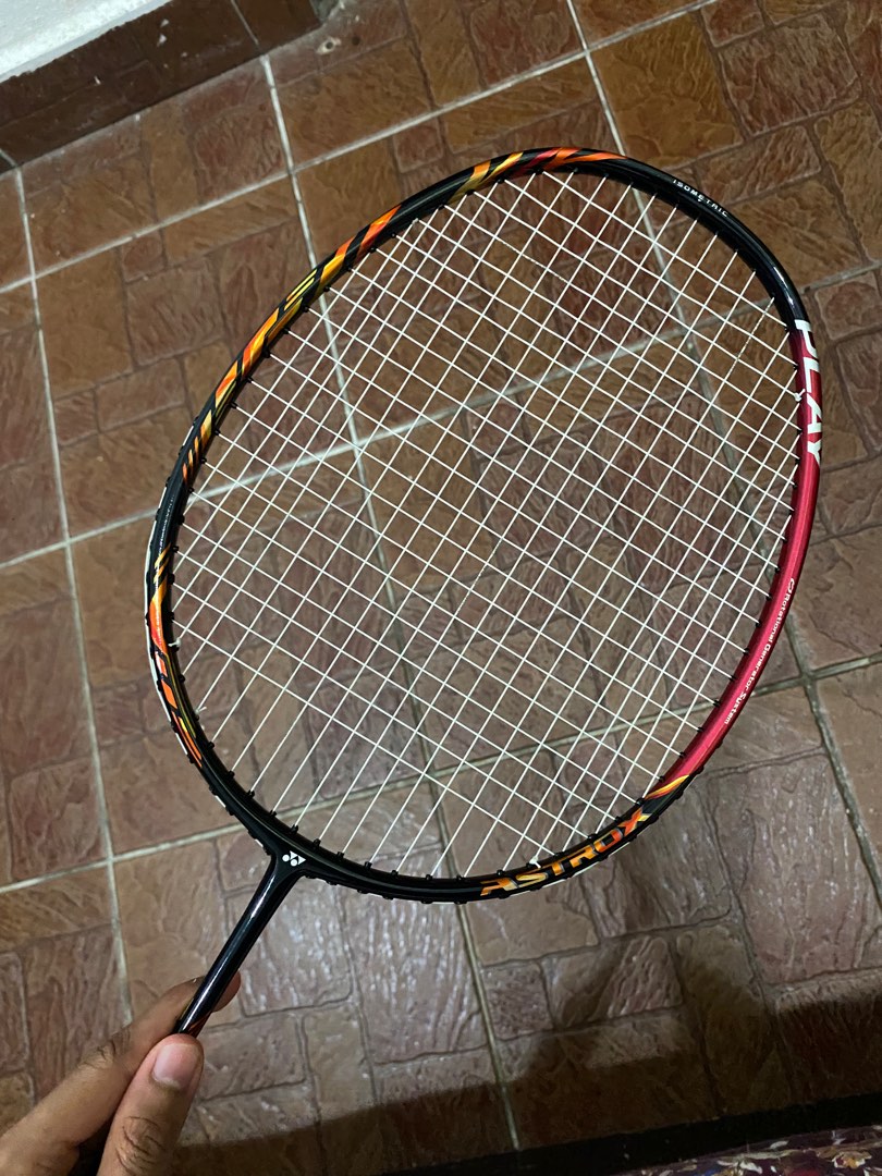 YONEX ASTROX 99 PLAY, Sports Equipment, Sports & Games, Racket & Ball ...
