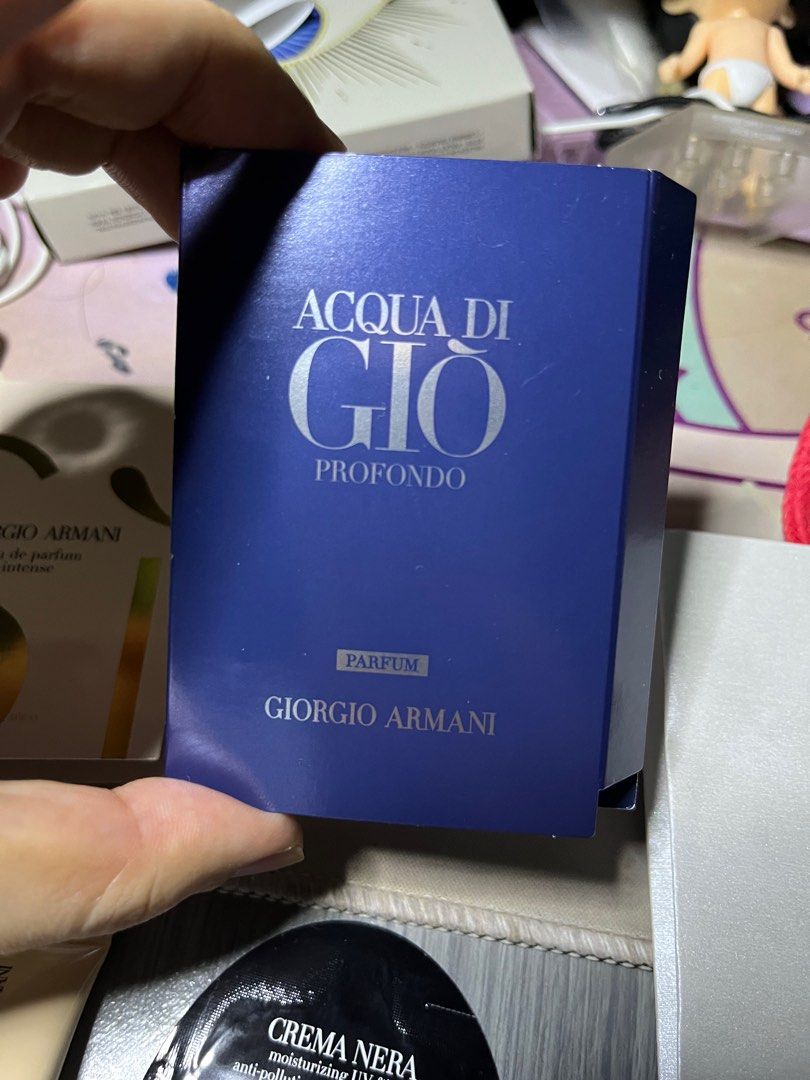 100% AUTHENTIC BRAND NEW Giorgio Armani Beauty Samples Sample Travel ...