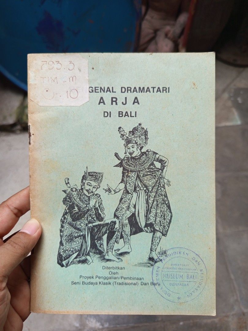 Buku Tari Lawas Mengenal Dramatari Arja Di Bali, Buku & Alat Tulis ...
