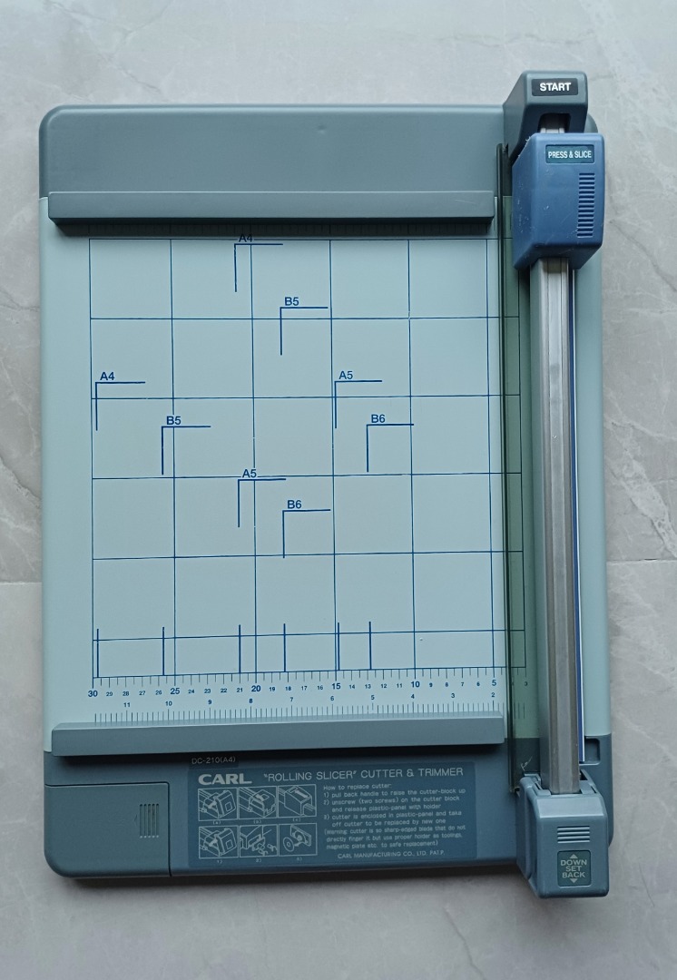 CARL rolling slicer, cutter and trimmer DC-210 (A4), 興趣及遊戲, 手作＆自家設計, 文具 ...