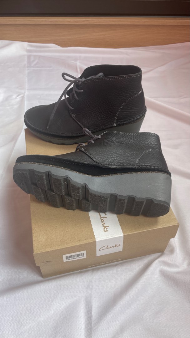 Clarks damara ivy store