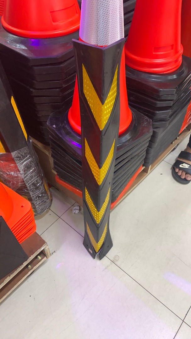 COLUMN GUARD, Everything Else, Looking For on Carousell