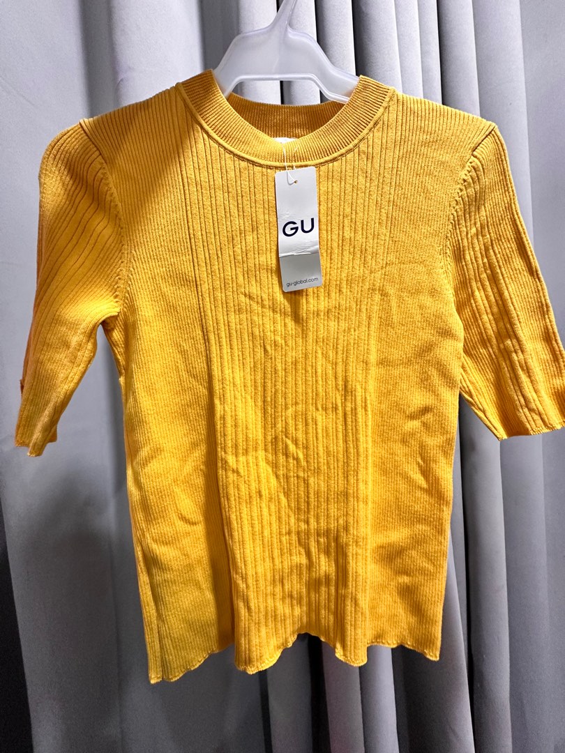 GU, Women's Fashion, Tops, Blouses on Carousell