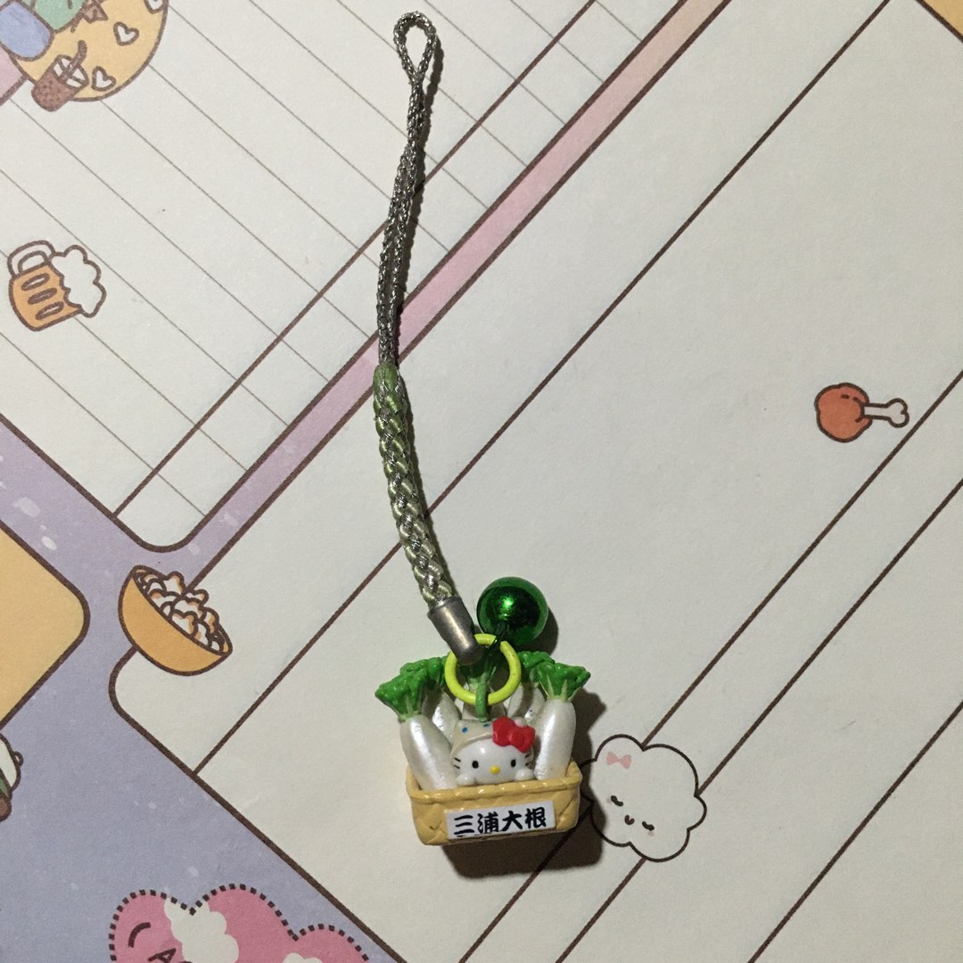 Hello kitty Kanamari Daikon Gotochi Charm (Hello kitty Aniks-anik japan ...