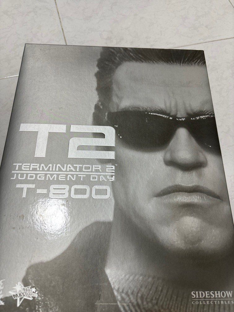 Hot toys terminator judgement day t-800, Hobbies & Toys, Toys & Games ...