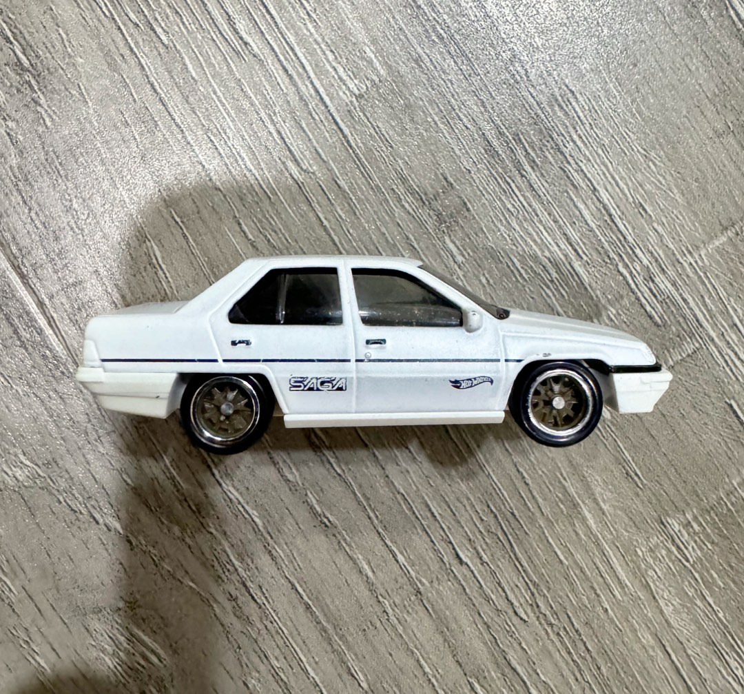 Hotwheels Saga Putih Loose, Hobbies & Toys, Toys & Games on Carousell