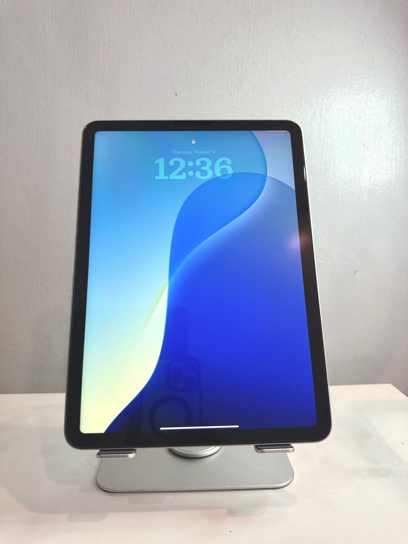 iPad Air 5th Gen M1 Chip Wifi 64gb Starlight Model A2588 (w/warranty ...