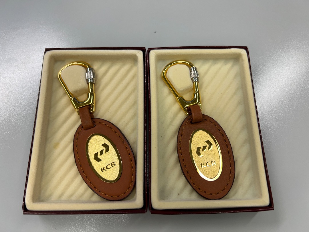 KCRC 九廣鐵路紀念品（可議價）, 興趣及遊戲, 收藏品及紀念品, 郵票及印刷品 - Carousell