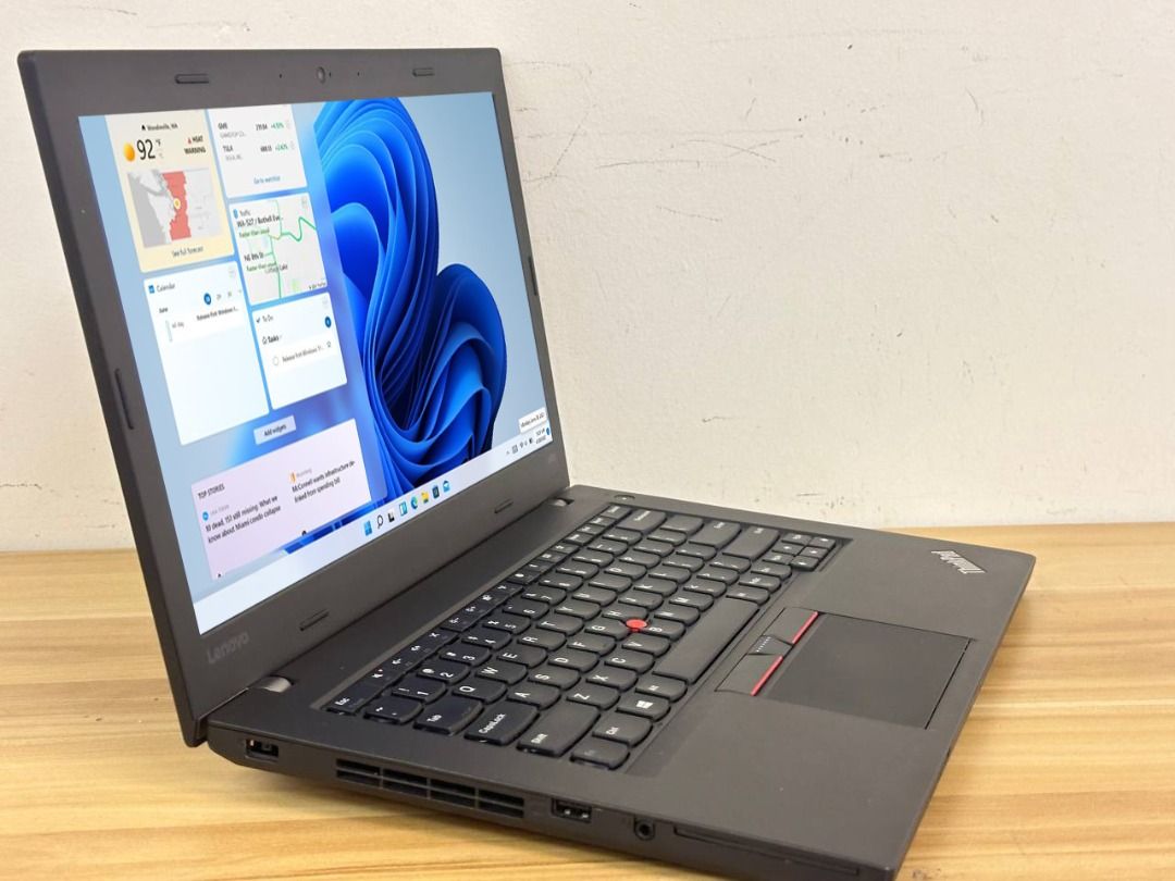 Lenovo 14 Inch i7 Laptop - 16GB RAM - 256GB - SSD Drive - Windows 11 ...