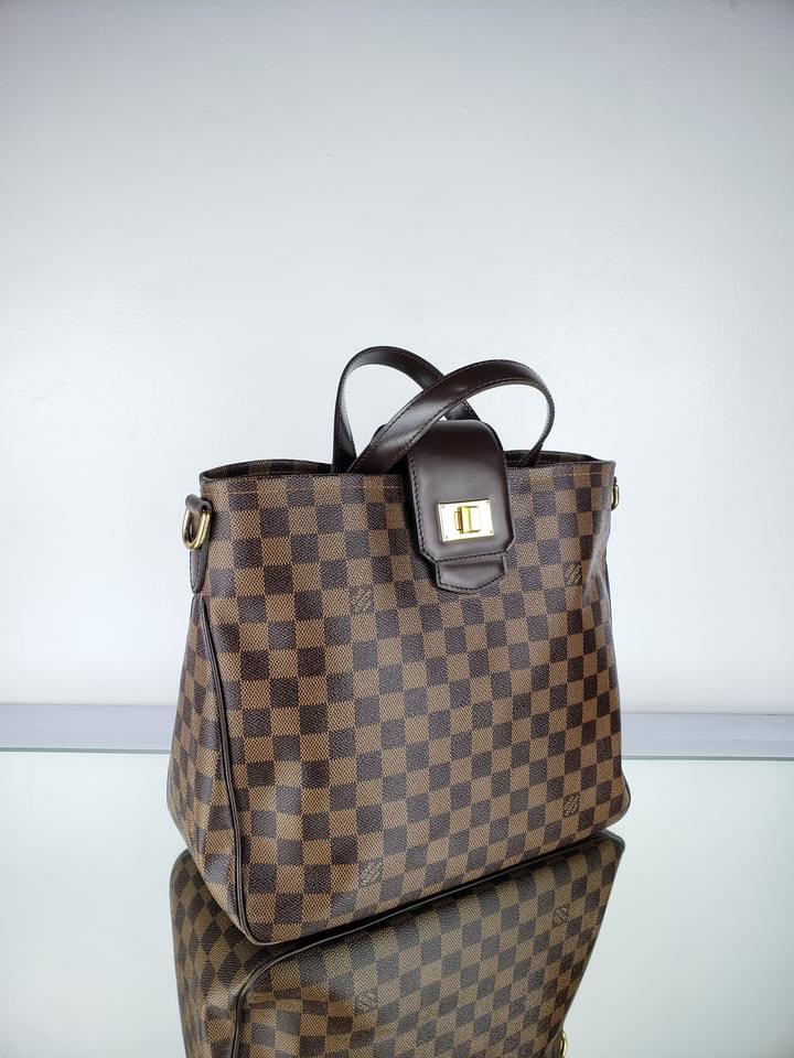 Louis vuitton damier Bag, Luxury, Bags & Wallets on Carousell