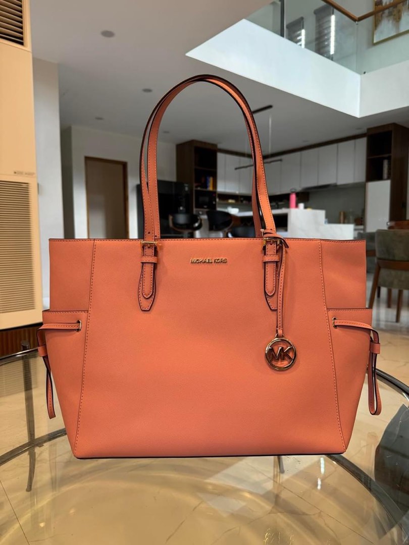 Michael Kors Gilly Tote Bag Primerose, Luxury, Bags & Wallets on Carousell