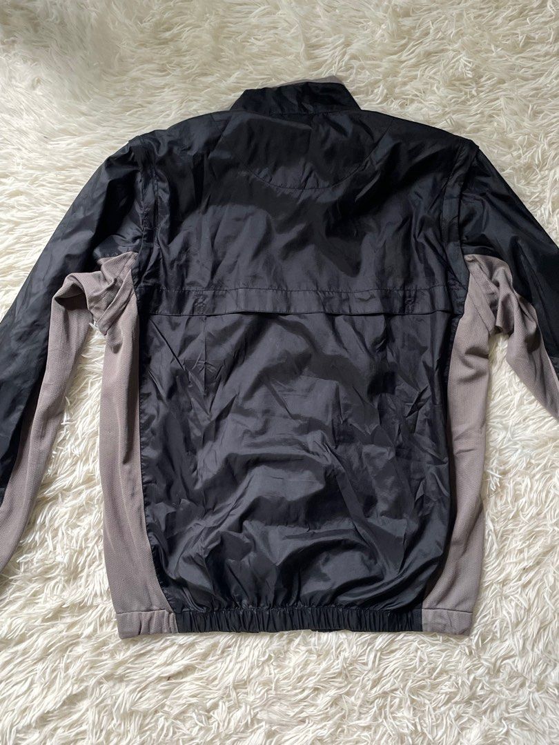Nike Windbraker Jacket, Men's Fashion, Tops & Sets, Vests on Carousell