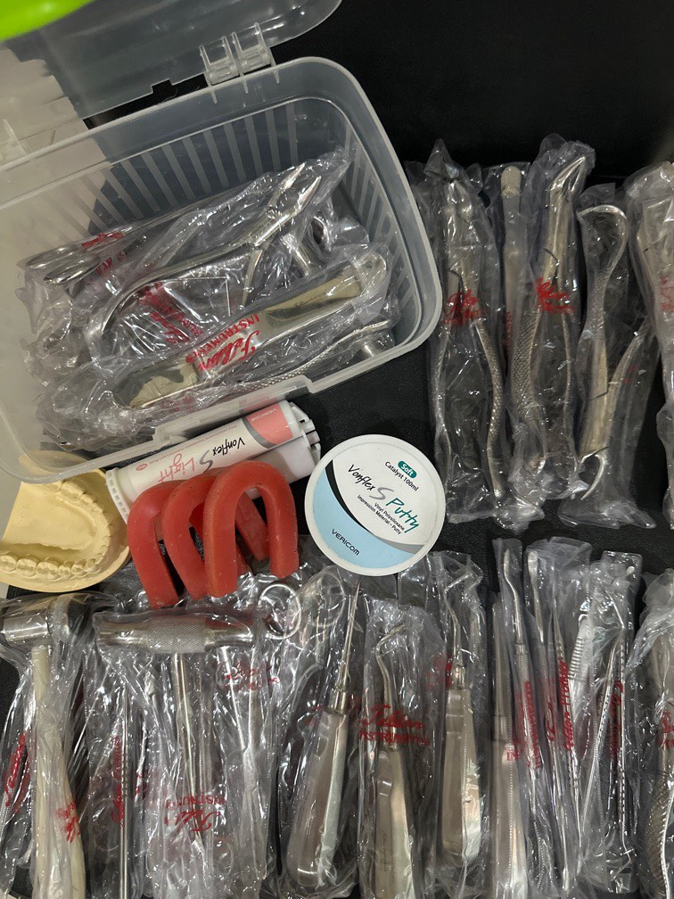 Oral Surgery Set (Feldon - Dental Materials With Freebies), Everything ...