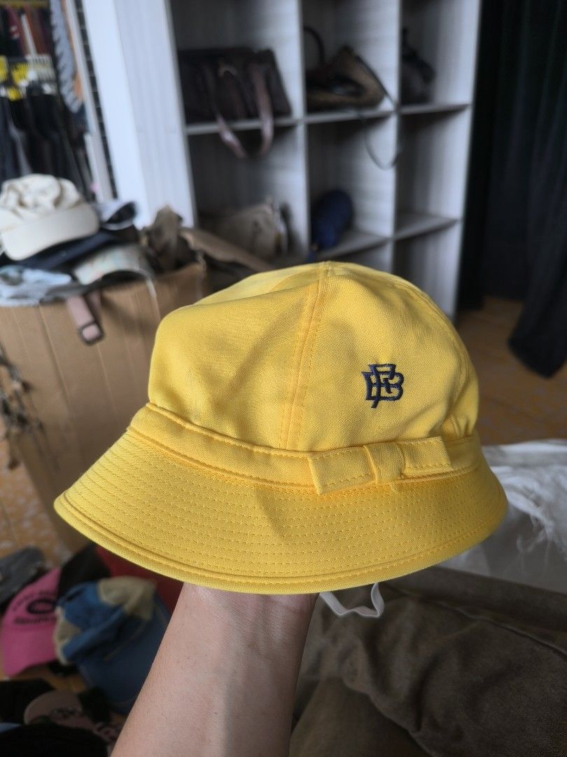 japanese school kids yellow hat