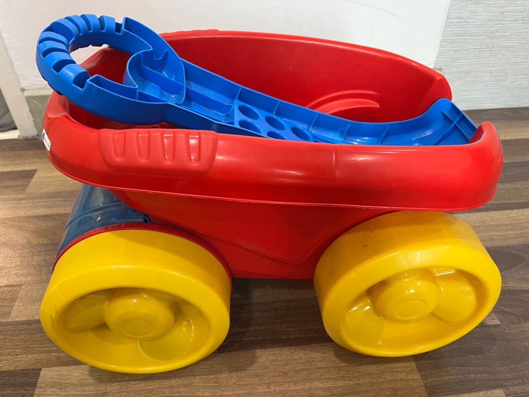 Original Mega blok blocks scooping wagon - pick up, Babies & Kids ...