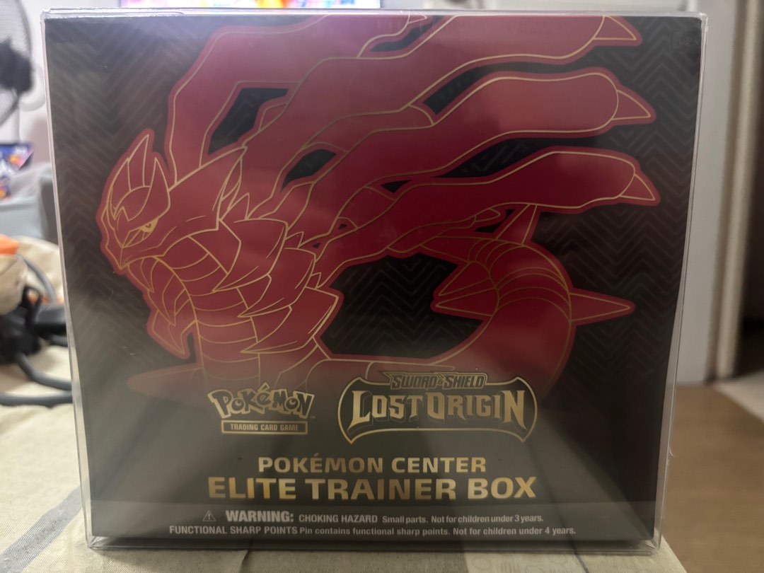 Pokemon TCG Lost Origin ETB (Pokemon Center Exclusive), Hobbies & Toys ...