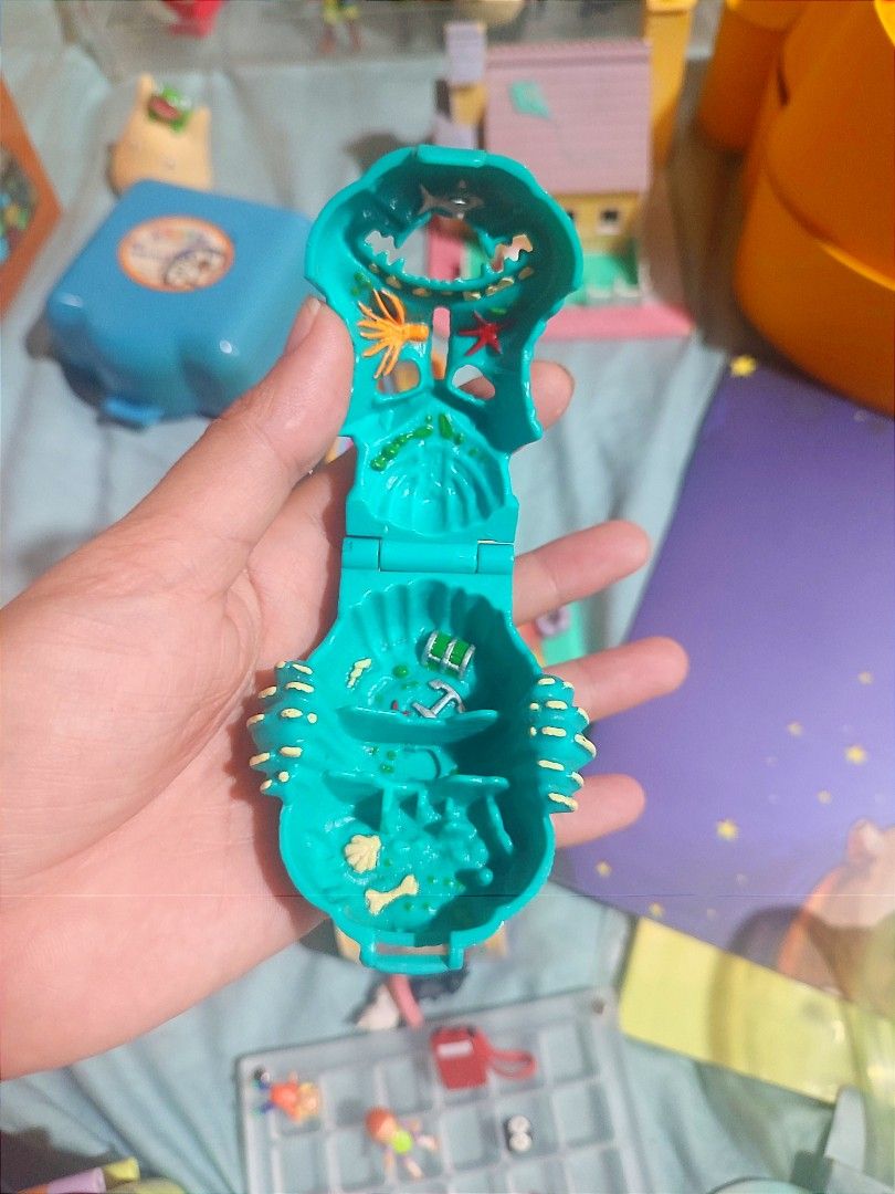 Vintage 1993 Mighty Max mini Polly Pocket Bluebird Bandai Markings ...